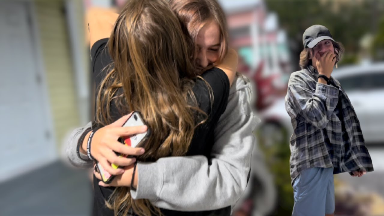 Surprising My Best Friend After Years Apart! *EMOTIONAL* - YouTube