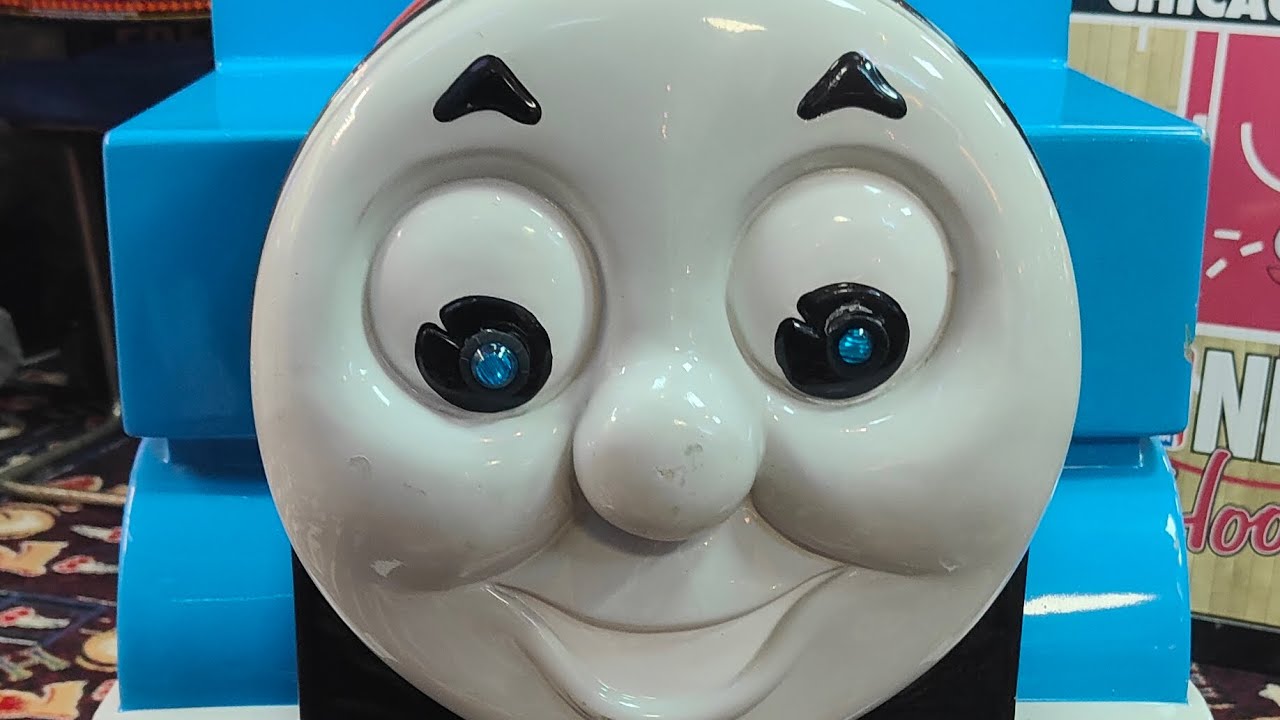 Thomas the tank engine kiddie ride jolly Roger - YouTube