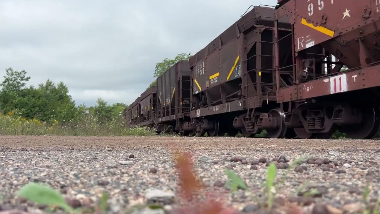 LS&I ore empties - YouTube