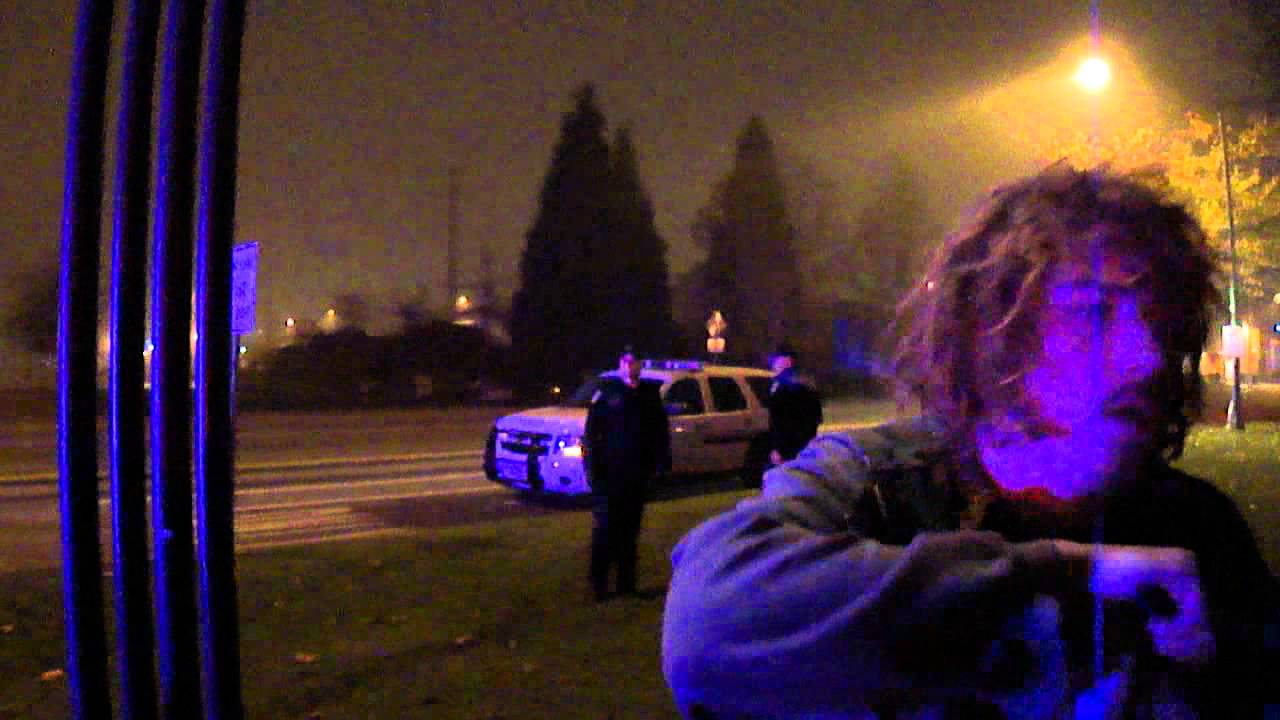 Occupy Olympia police tazing 12/2/11 - YouTube