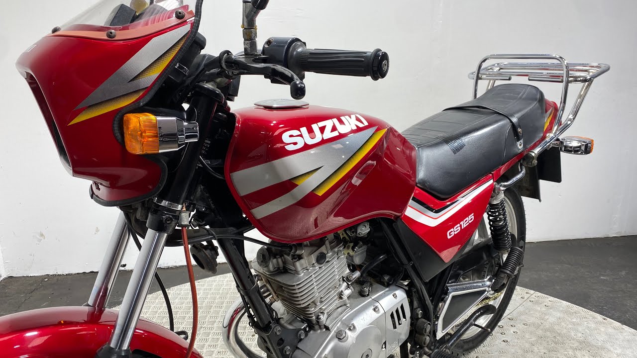SUZUKI GS125 1999 29K WALK AROUND / RUNNING VIDEO - YouTube