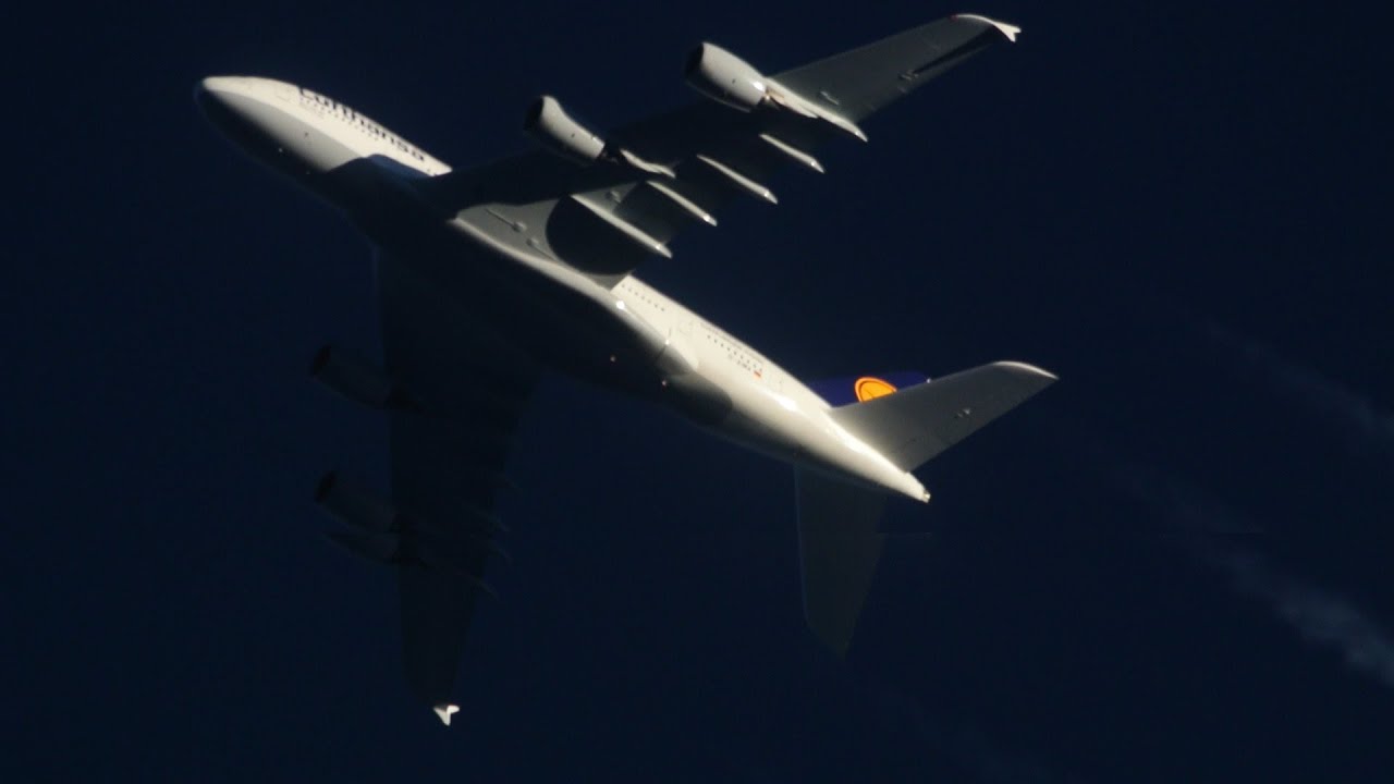 Aircraft Spotting Telescope - Lufthansa 441 - Aug 22 2013 - YouTube