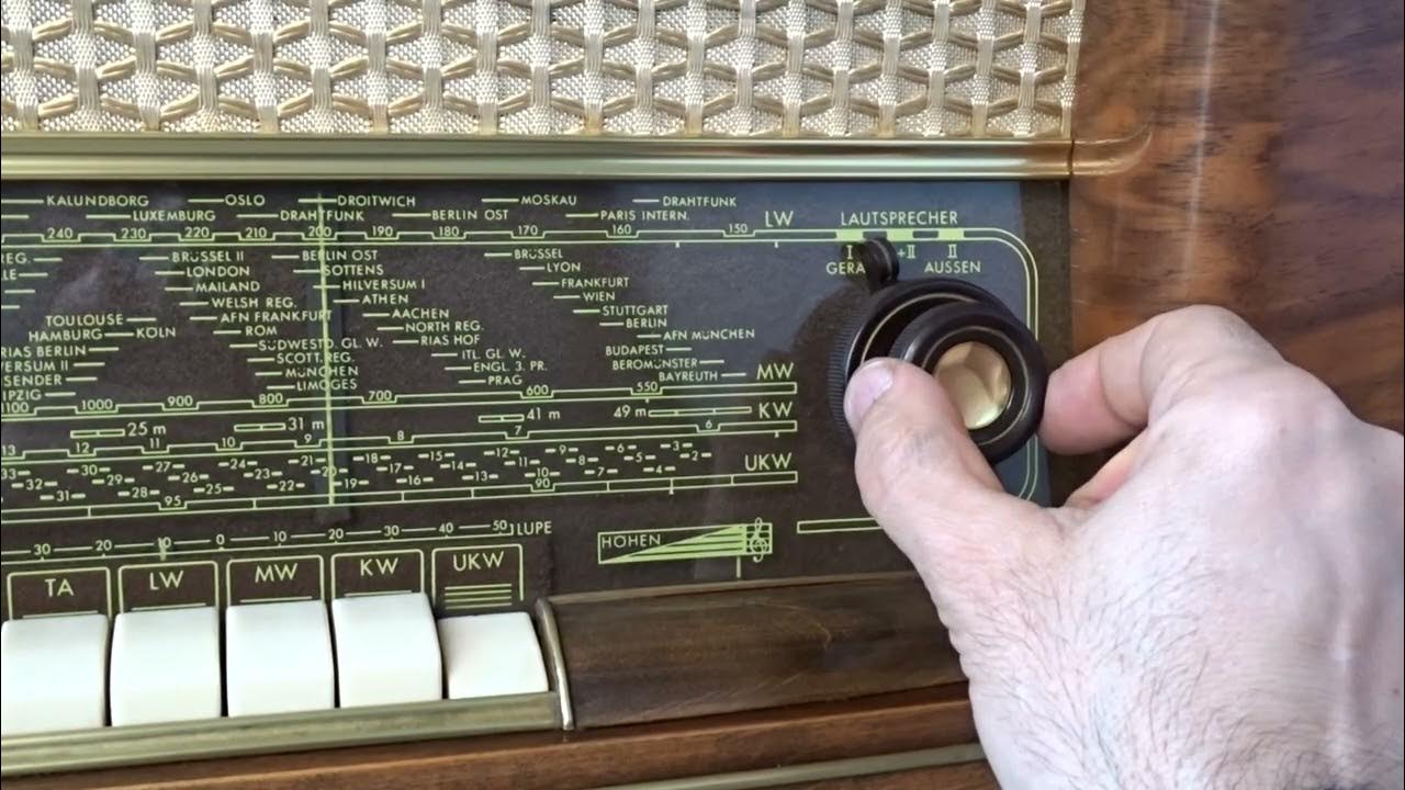 PHILIPS SATURN 54 for sale with one year warranty, visit our website: http://antique-radioshop ...