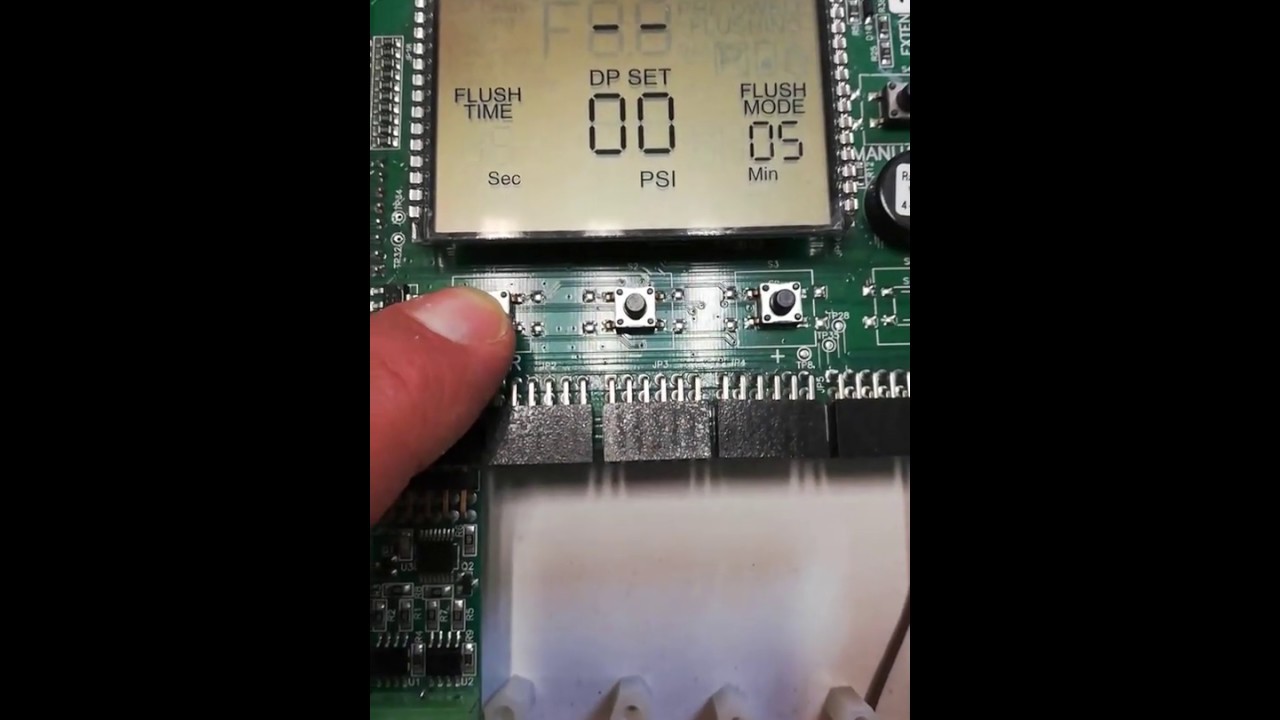 Adding an Alarm output to Filtron 1-10 backflushing controller - YouTube