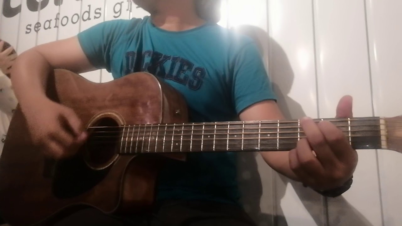 With a smile - Eraserheads | Guitar Chords By: Nikoy - YouTube