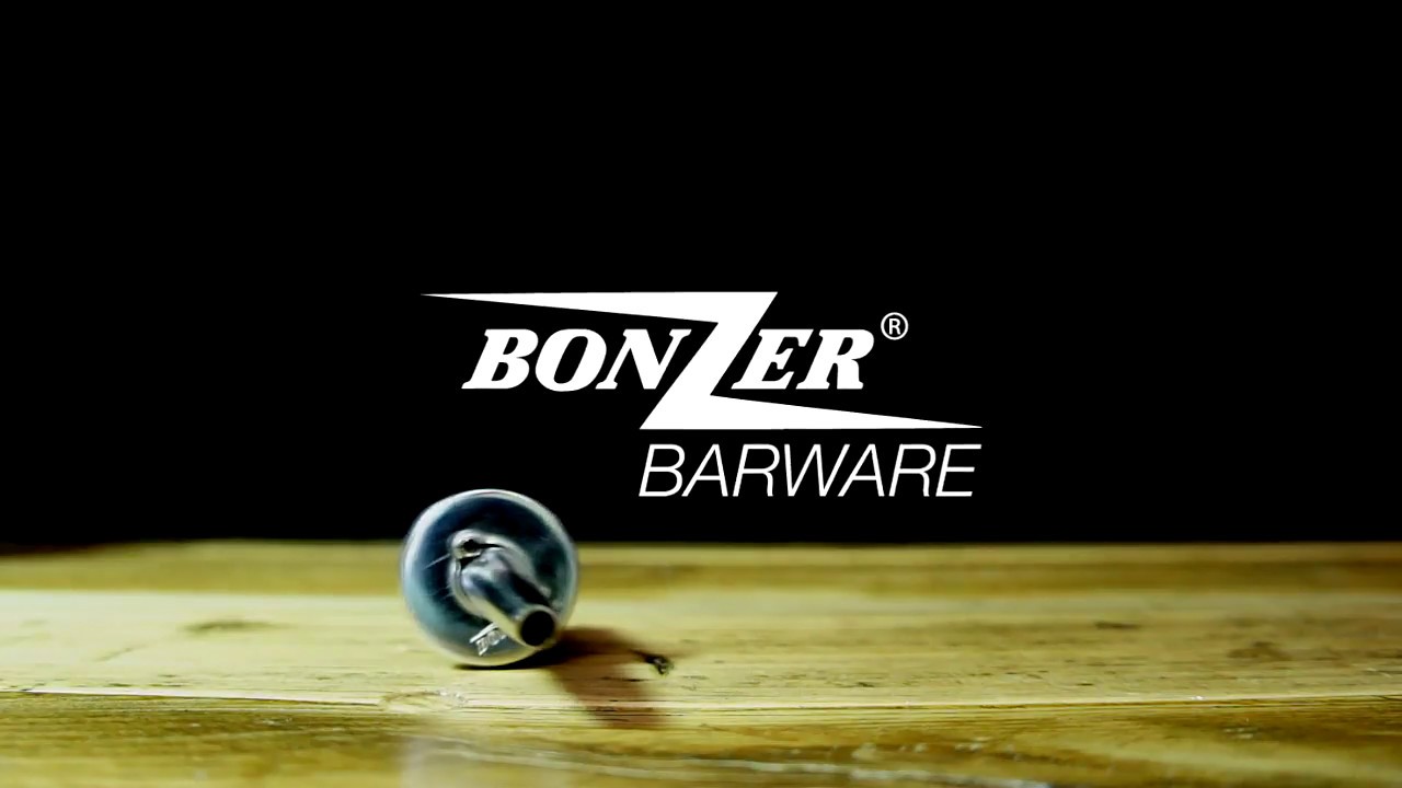 Bonzer Pourers - YouTube