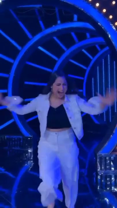 oooo nooo neil bhatt and Aishwarya 😂 - YouTube