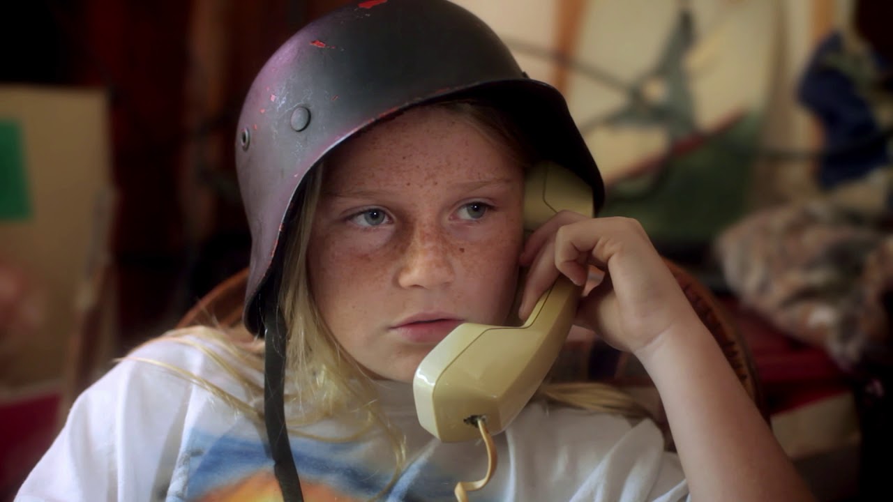 Film Trailer: Kid-Thing - YouTube