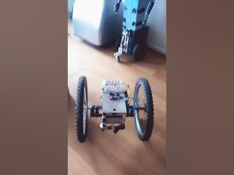 Self balance robot 1b - YouTube