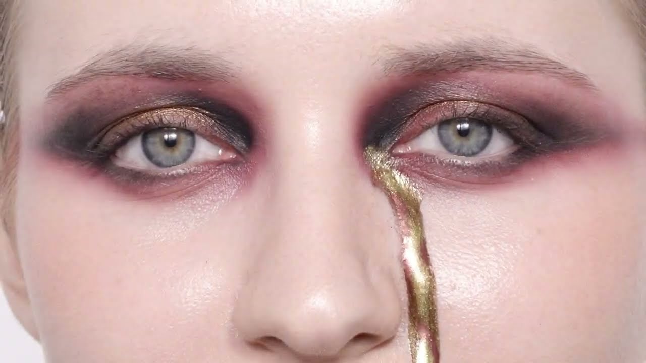 Golden Glitter Tear Drop Tutorial - Halloween 2022 - YouTube