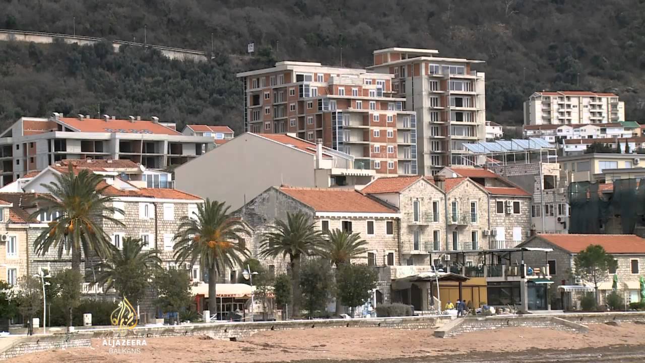 Divlja gradnja u Crnoj Gori - YouTube