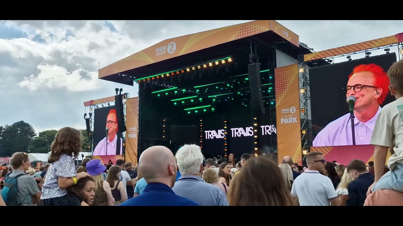Travis Somewhere In My Heart Live at BBC Radio 2 Party in the Park ...