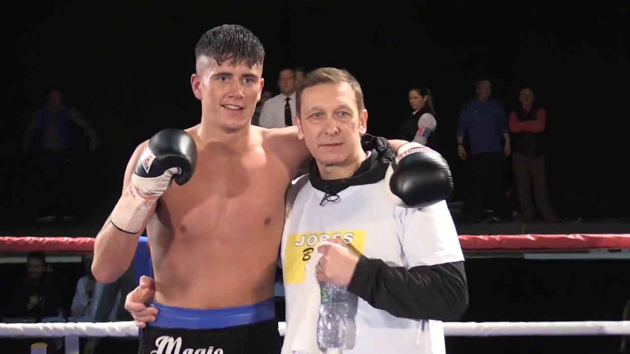 MARK TAYLOR Vs MJ HALL. Phil Jeffries Boxing. peep magazine - YouTube