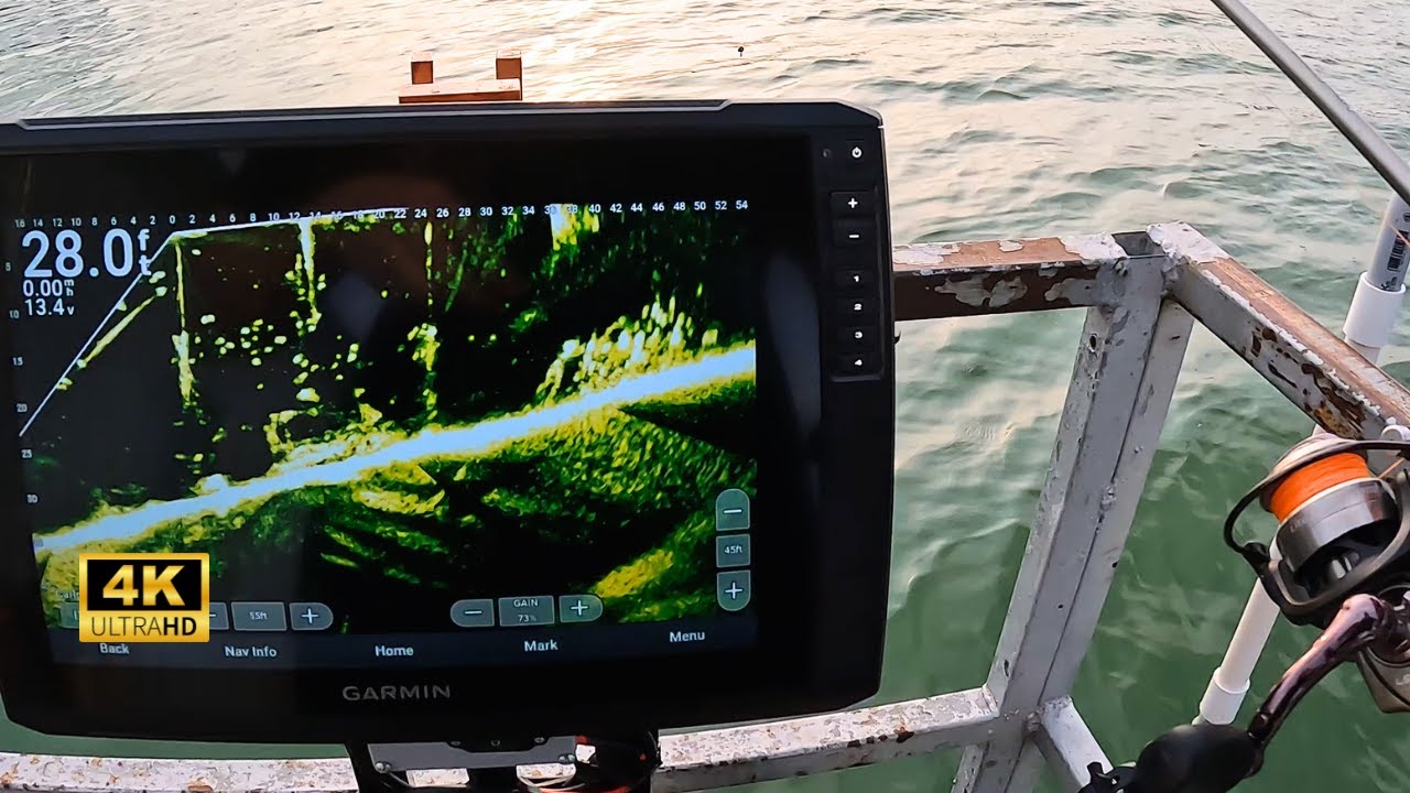Portable Garmin Livescope LVS34 Dock Fishing - YouTube