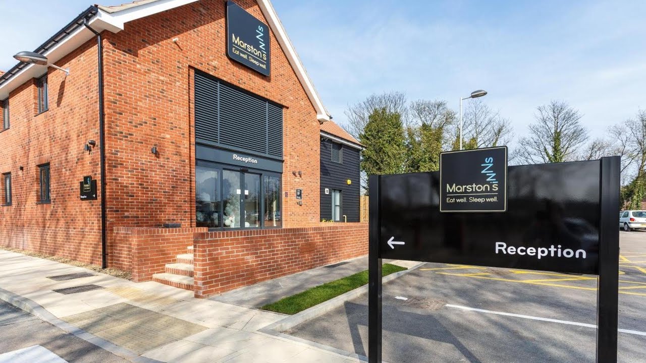 Mermaid, Ipswich by Marston's Inns, United Kingdom - YouTube