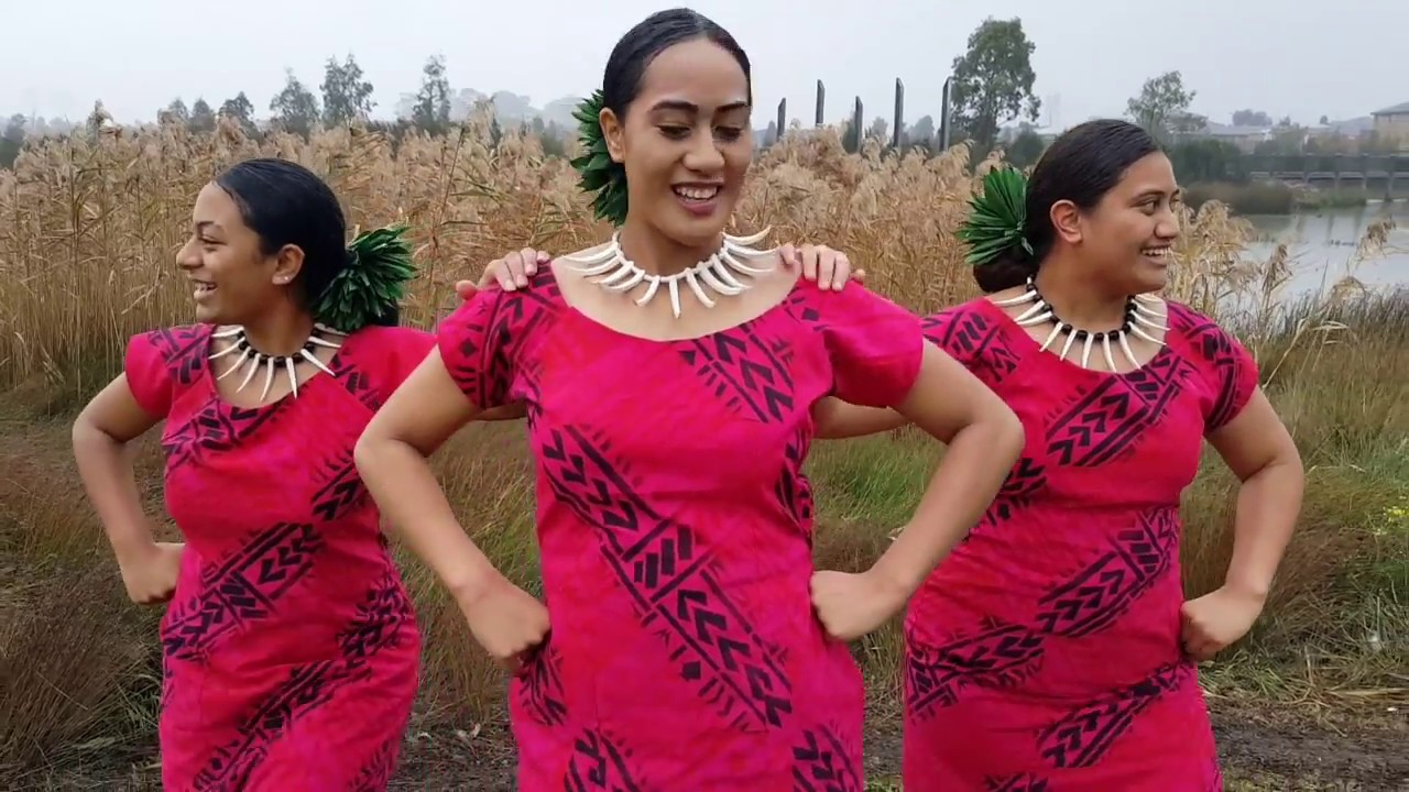 O oe o le Toa Siva Samoa - Tama'ita'i Lalelei - YouTube