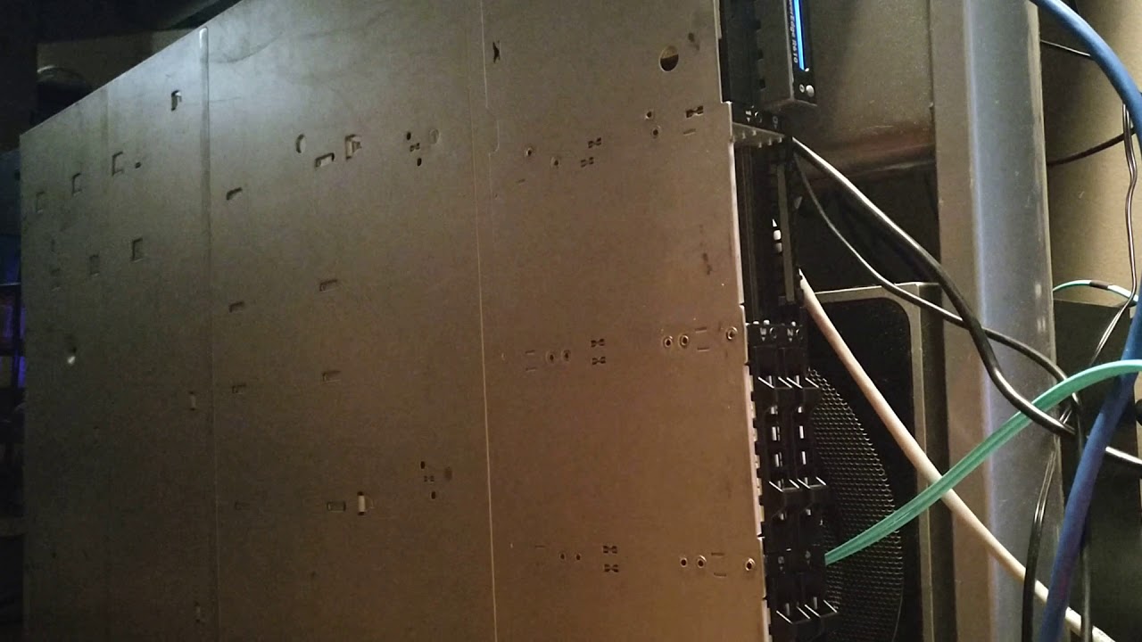 Dell PowerEdge r610 power on and running fan noise - YouTube