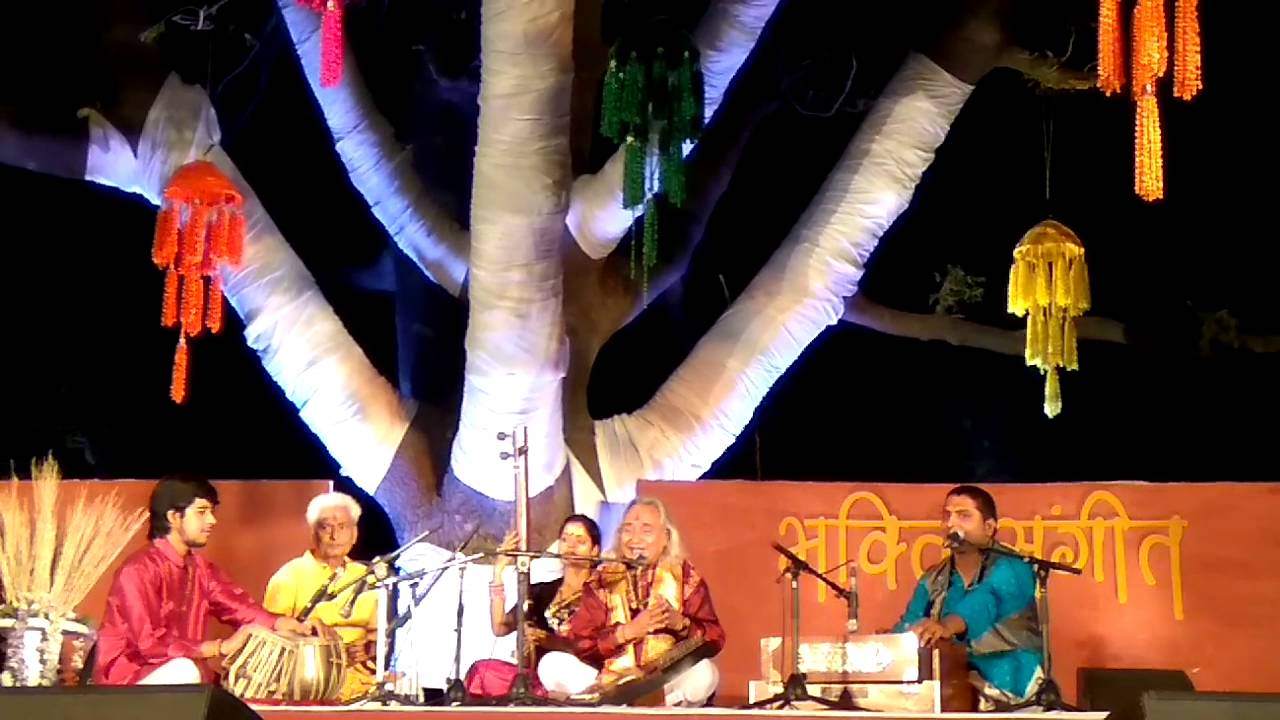Pandit Channulal Mishra - Kevat Samvad - Bhakti Sangeet Delhi 2016 ...