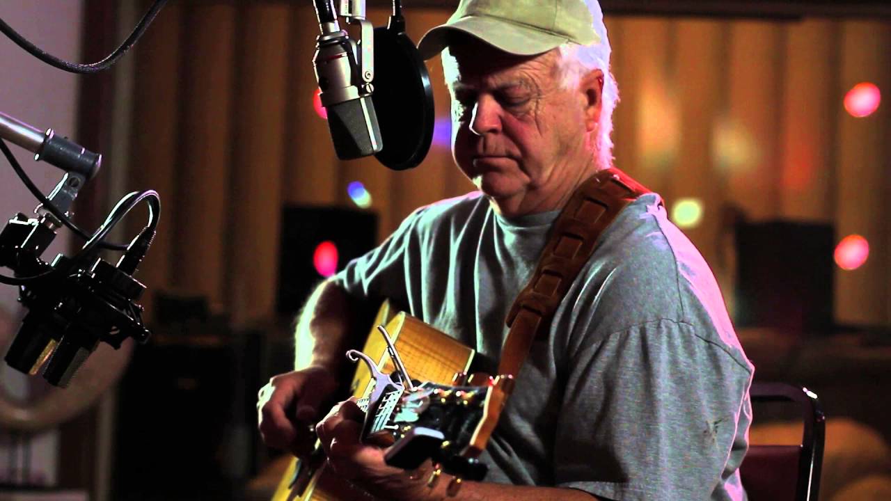 Jerry Maxwell "Gentle on my Mind" - YouTube