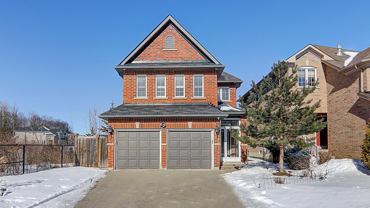 22 Aztec Court, Richmond Hill, ON - YouTube