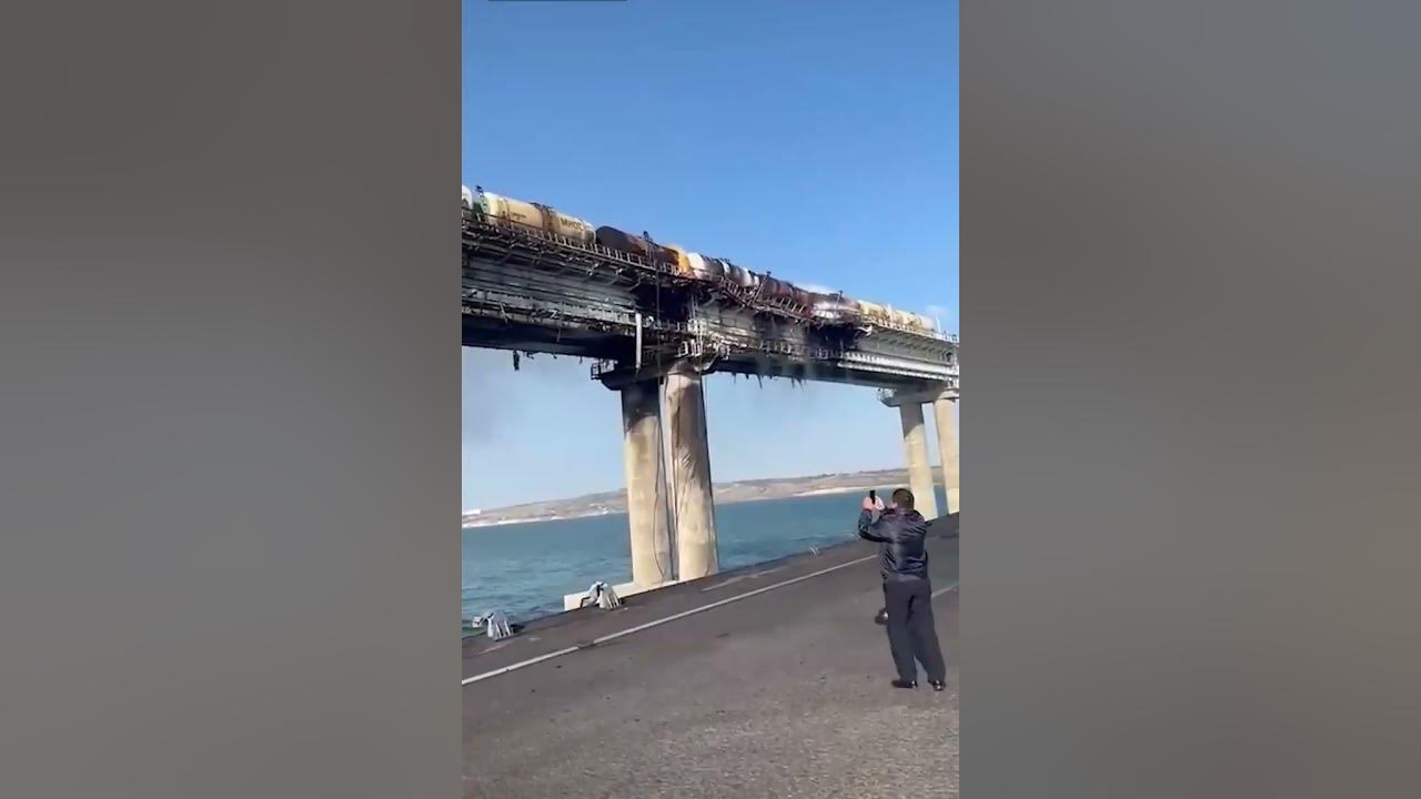 Кримський міст після вибуху Youtube