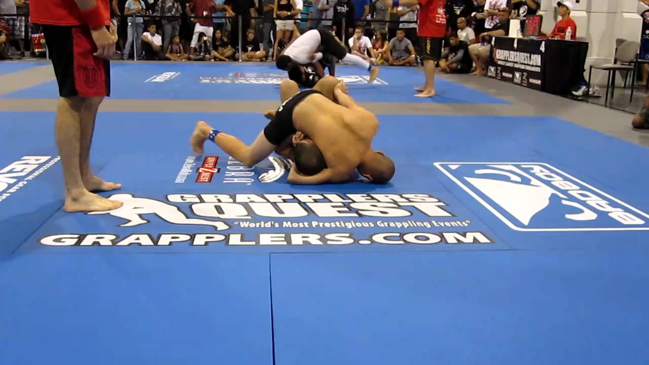 grapplers quest mr. olympia 2010 (Jason Goya) - YouTube