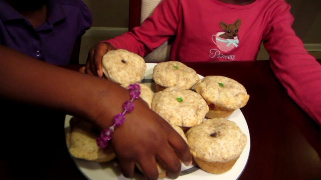 Kids Cuisine: How to Make Stuffed Biscuits | March 5th 2014 DNVlogsLife ...