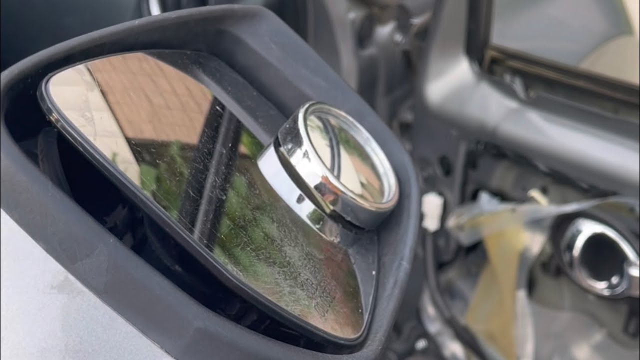 2015 Nissan Versa note side view mirror replacement - YouTube