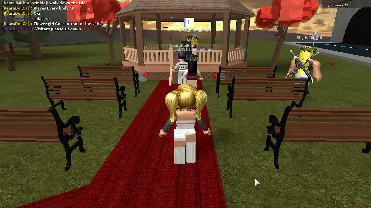 getting married on roblox - YouTube