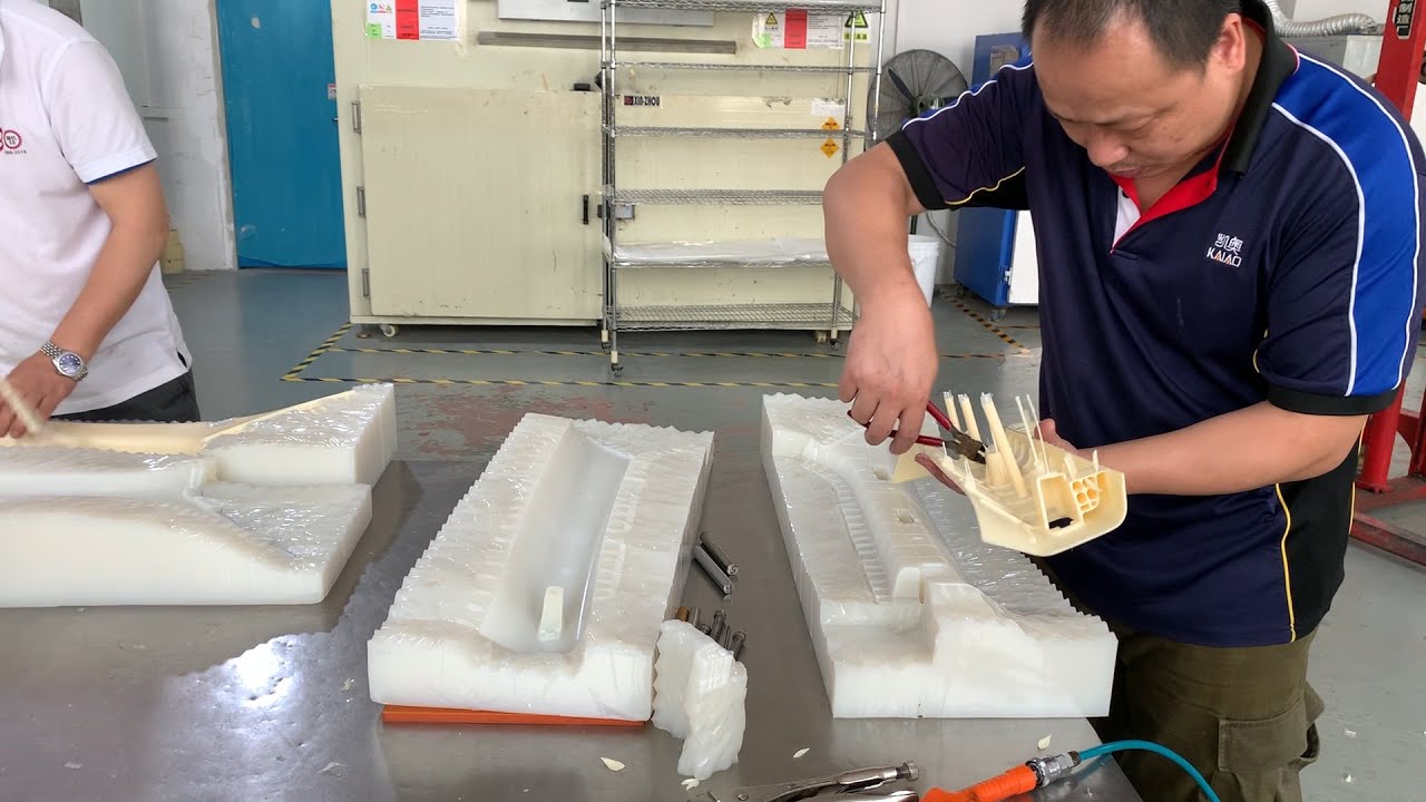 Rapid prototyping vacuum casting process - YouTube