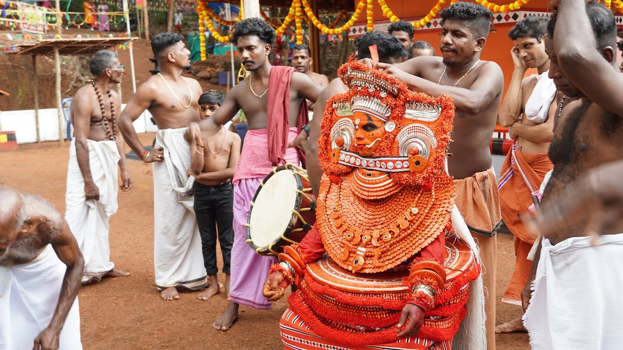 Nagakanni/Nagakanyaka നാഗകന്നി നാഗകന്യക തെയ്യം കുനിയൻപുഴ ശ്രീ വീരഭദ്ര ...