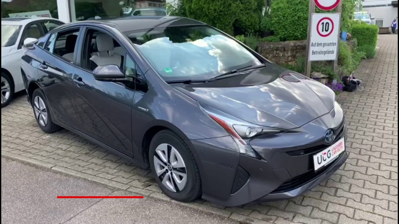 2017 Toyota Prius Liftback 5 Door - YouTube