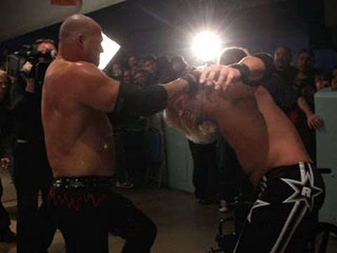 SmackDown: Edge vs. Kane - Last Man Standing World Title Match - YouTube