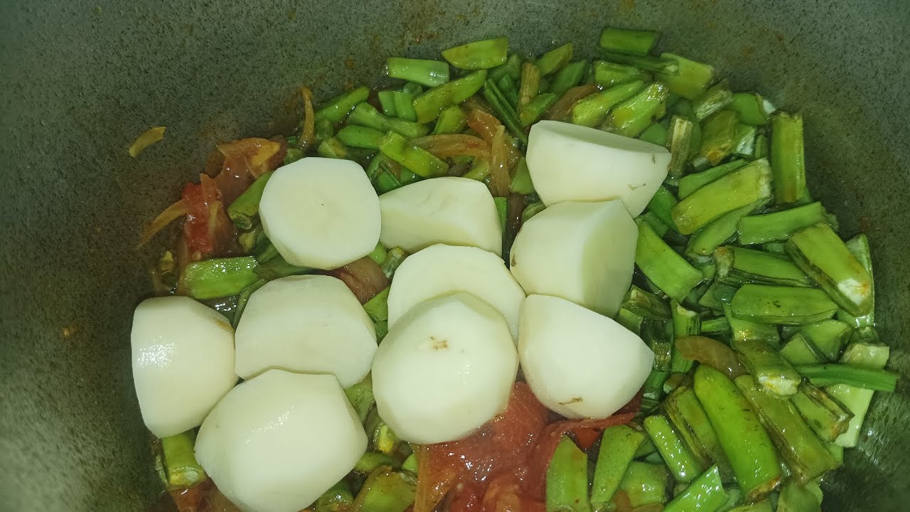 Phalli ka salan recipe | hyderabadi gawaar ki phalli ka salan recipe ...