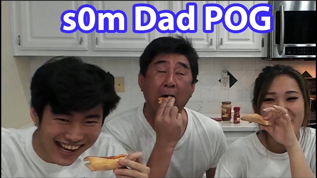 s0m DAD RANDOMLY walks into the Stream and EAT PIZZA - YouTube