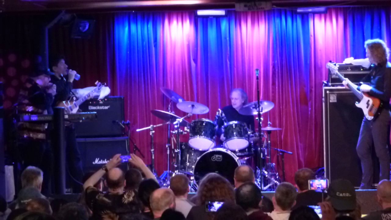 FOCUS: "HOCUS POCUS" Part 2 finale band intro from Cruise to the Edge ...