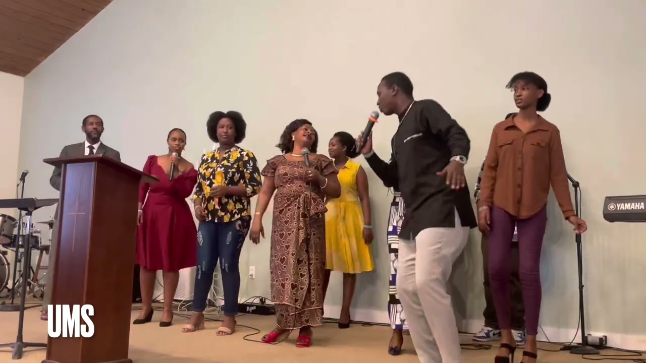Yesu arakora -chance na Ben / in @UMS Lowell mission church - YouTube