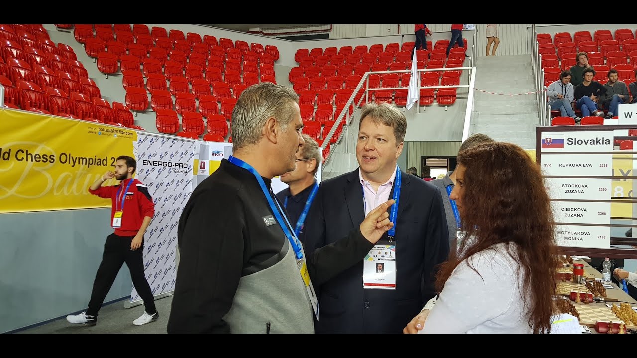 Lebanon Mountain - IM Fadi, Eid-Lecture on initiative in chess.. Coach,Rayes Abdul Kader - YouTube