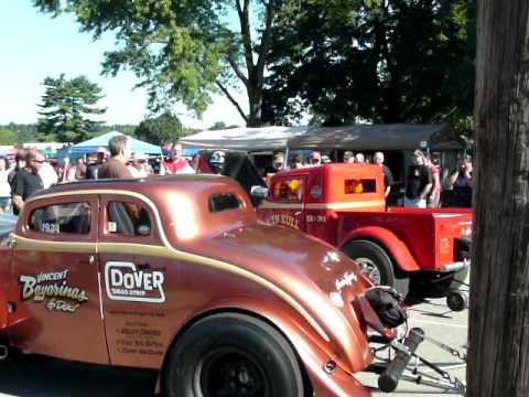 Ken Kull & Vincent Bayarinas AA Gasser Warmup 2 - YouTube