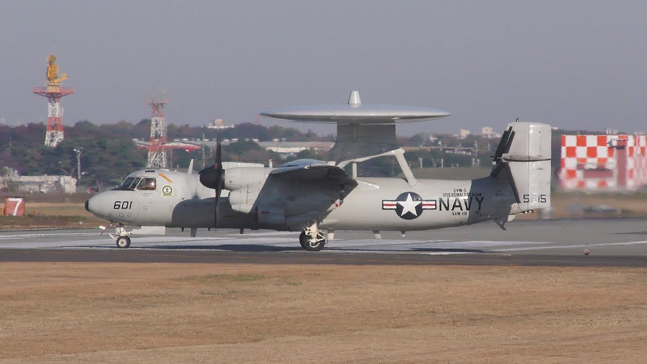 [4K] E-2C Hawkeye VAW-115 Liberty Bells(NF601) NAF Atsugi Dec. 1st ...