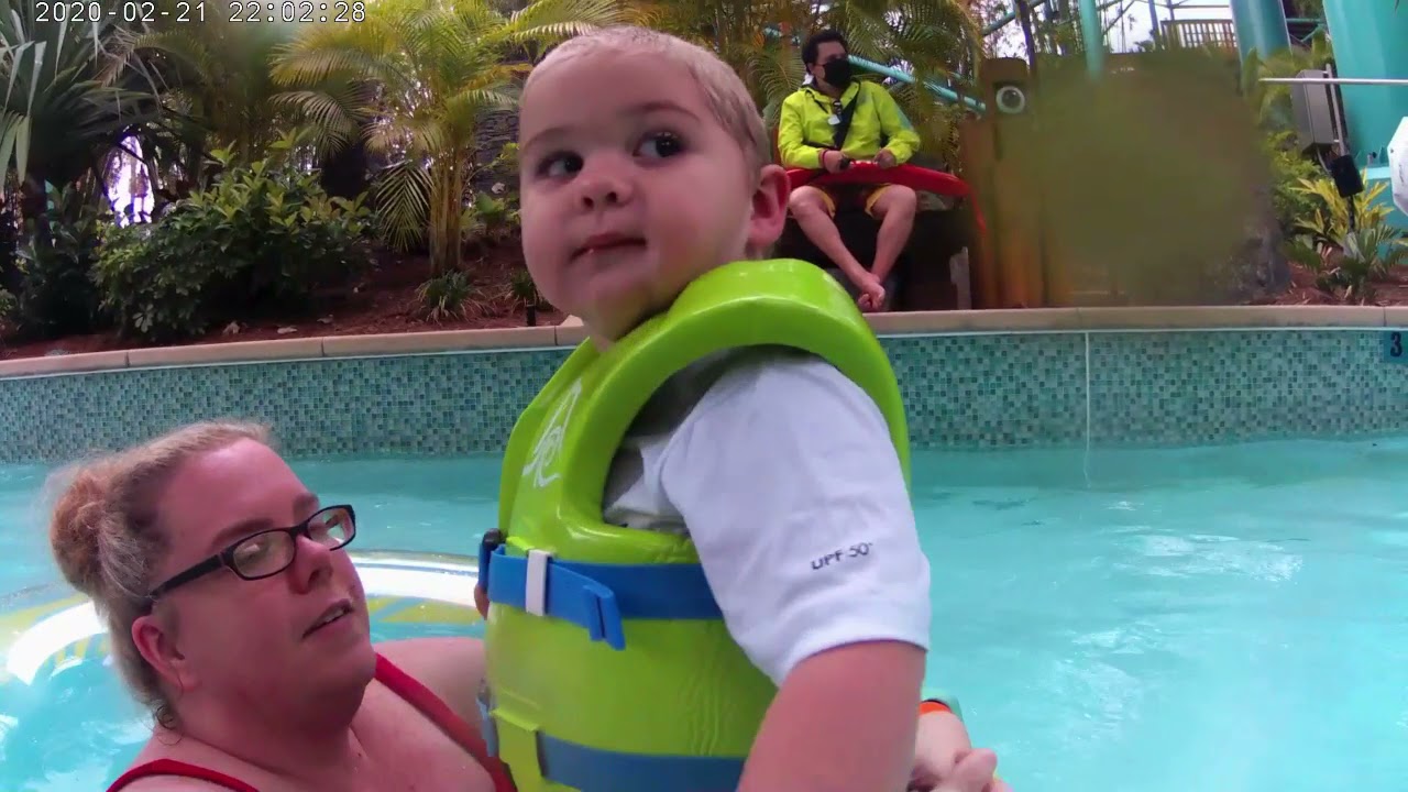 Volcano Bay with a Toddler. - YouTube