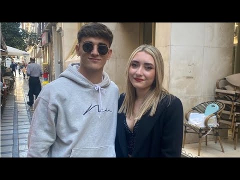 Jan Raich visita las tierras de Gavi del FCB - YouTube