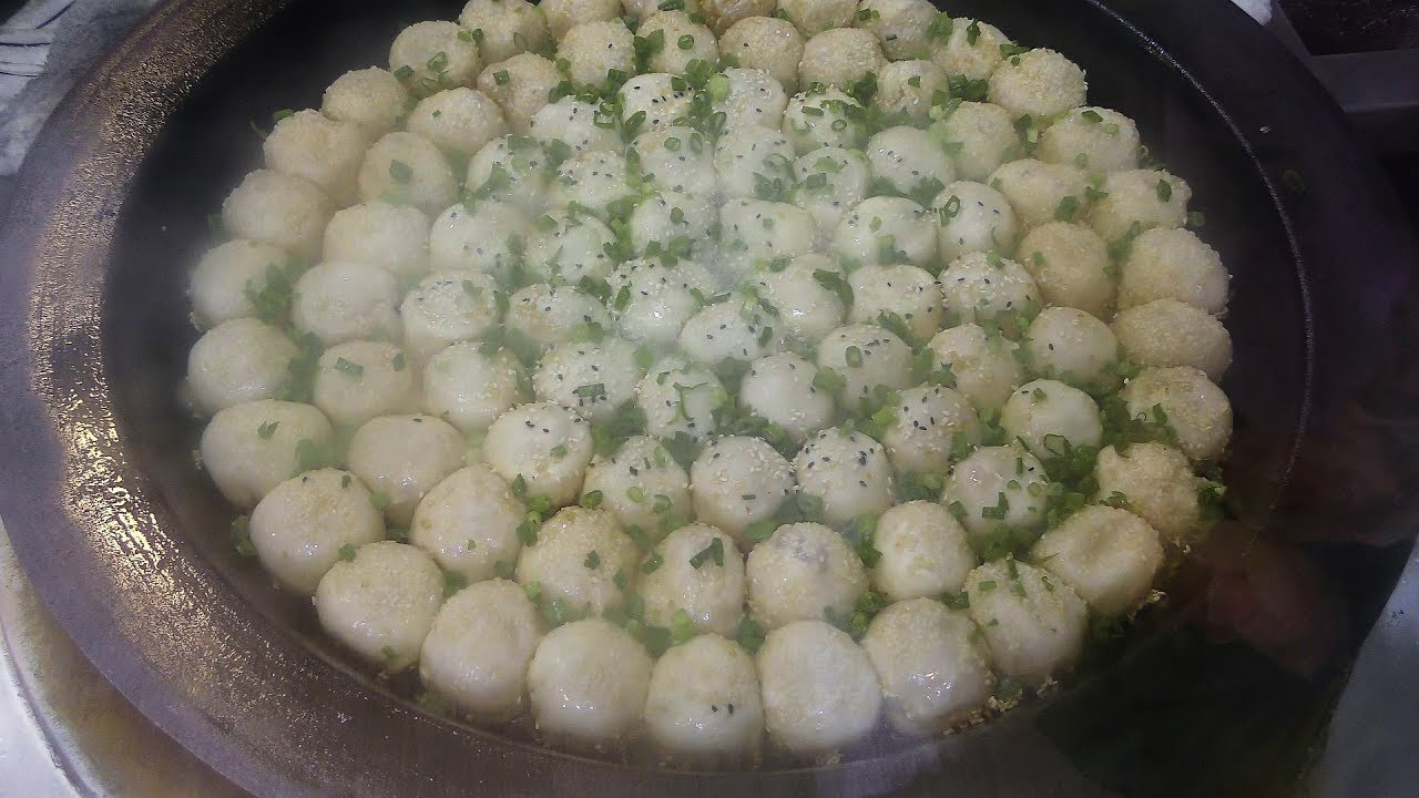 Shanghai Style Pan Fried Filled Buns. Seen and tasted in Hong Kong ...
