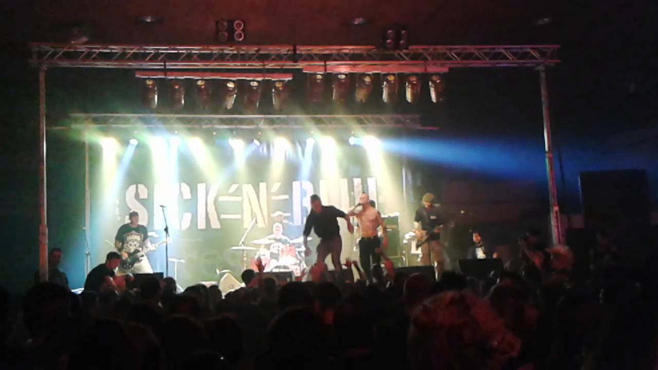 DISCHARGE - Decontrol LIVE Sick'n'Blue 2015 - YouTube