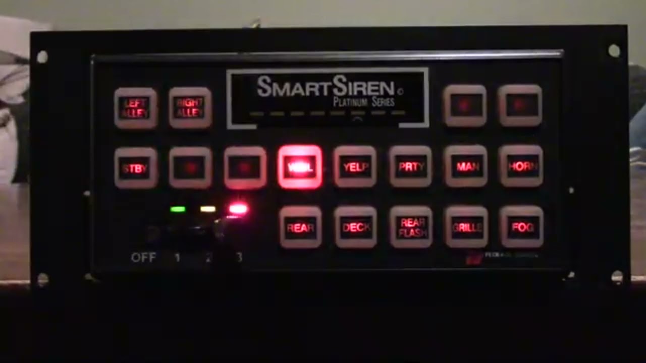 Federal signal smart siren platinum series Rumbler demo - YouTube