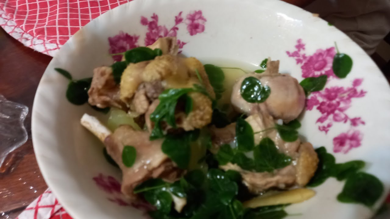 Tinolang native na manok with papaya - YouTube
