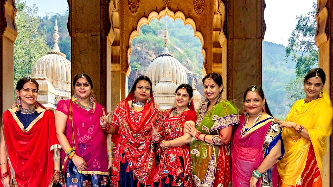 Banni | Rajasthani Dance | folk dance |Kapil Jangir ft. Komal Kanwar ...