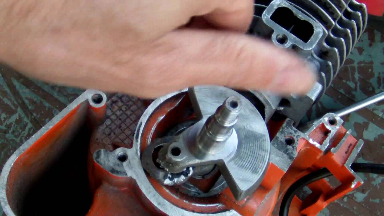 Tronçonneuse (mécanique, principe de fonctionnement) - YouTube