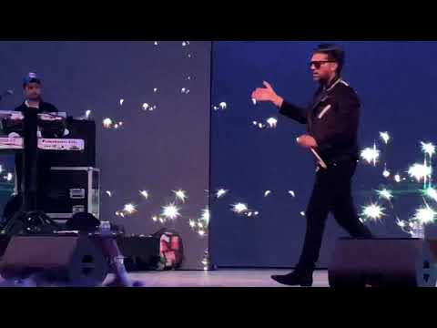 Ban ja Tu meri Rani Guru live in dubai global village 2020#gururandhawalive#tumerirani#globalvillage