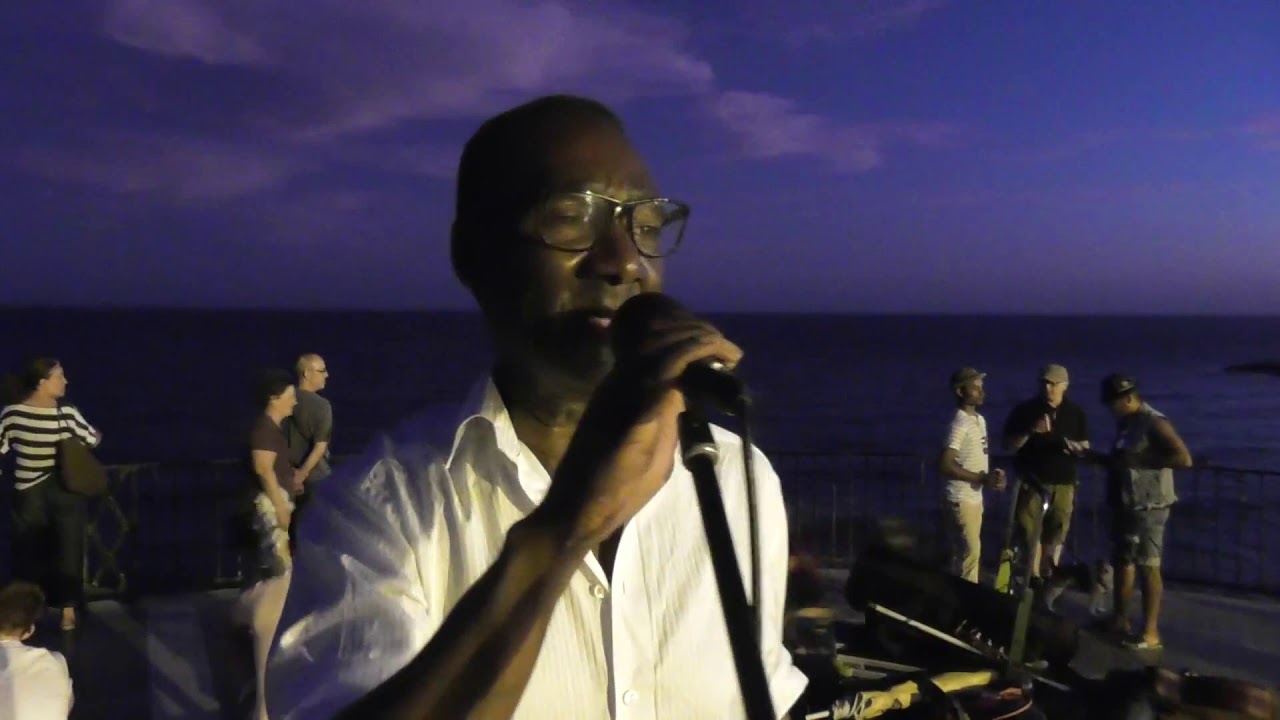 Francis Keith Allman - I Just Wanna Be Loved - YouTube